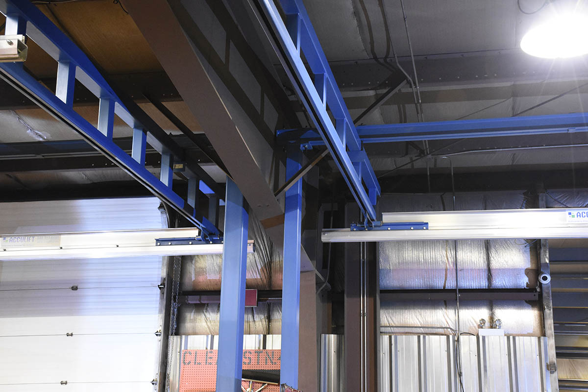 Acculift | Acculift Column Support Beam Crane 2 – maximizes vertical ...